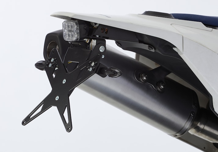 PROTECH X-SHAPE Kennzeichenhalter mit LED-Beleuchtung kaufen